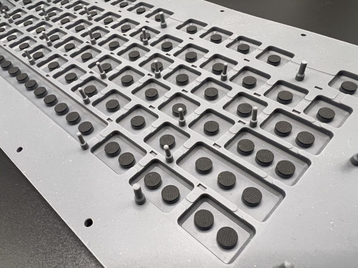 How Rubber Keypads Work: Conductive Pills, Carbon Contacts, and More ...